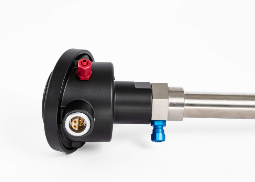 Our oxygen probes measure carbon potential and temperature